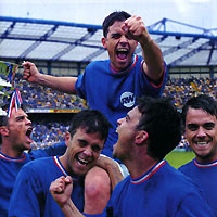 Audio CD Robbie Williams. Sing When You re Winning - купить по низким ...