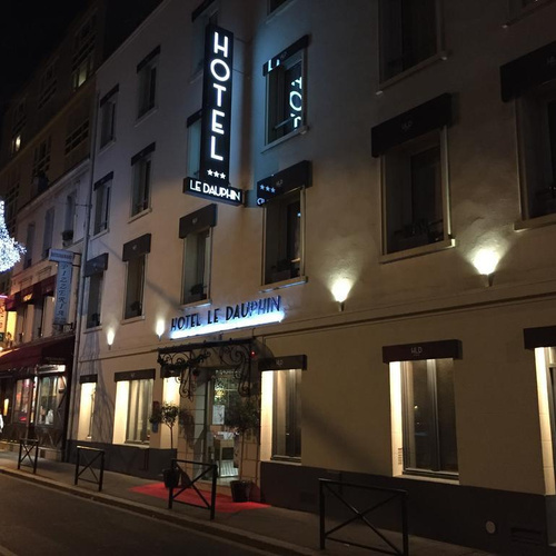 Le Dauphin Hotel 3*, (Париж) , цены на номера от 18554 руб, отзывы ...