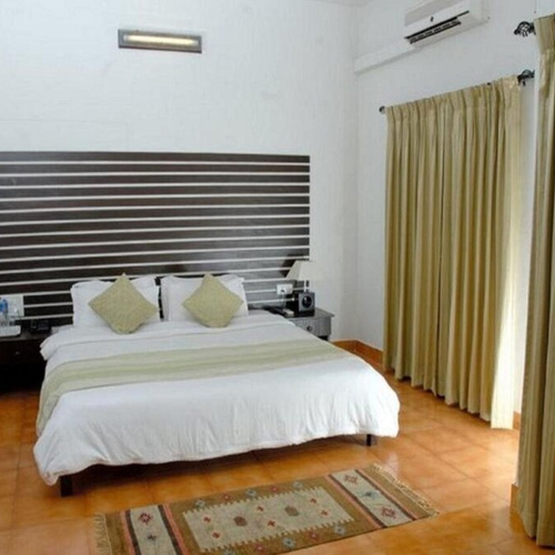 The Goan Village Beach Resort , Goa 2*, (Кандолим) , цены 2024 от 63669 ...