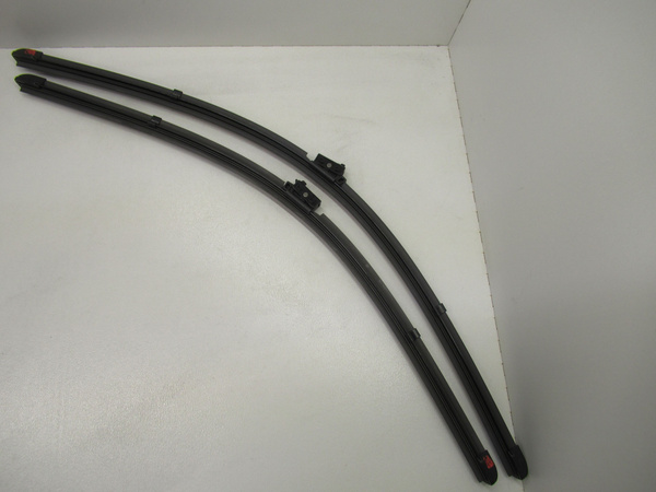 Комплект бескаркасных щеток стеклоочистителя Mercedes-Benz A1678209201 ...