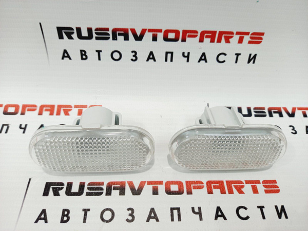 Комплект повторителей поворота для Renault Logan, Dokker / Lada Largus ...