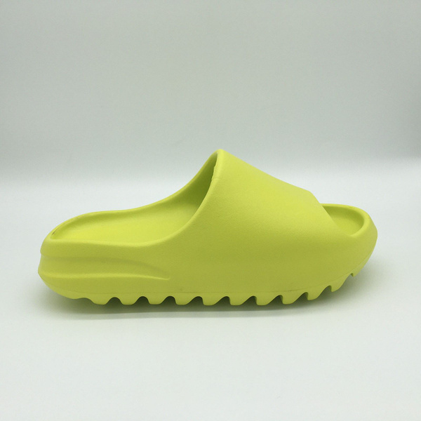 Шлепанцы Leopard x Yeezy Slide - купить с доставкой по выгодным ценам в ...