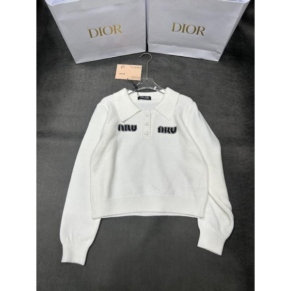 Пальто Miu Miu Зима размер универсальный цвет белый Акрил купить по выгодной цене в