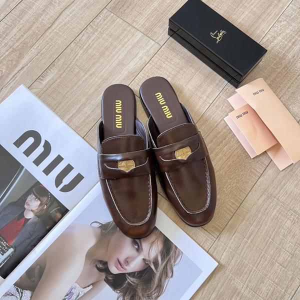 Пантолеты Miu Miu Летние дни купить на Ozon по низкой цене 1588402480