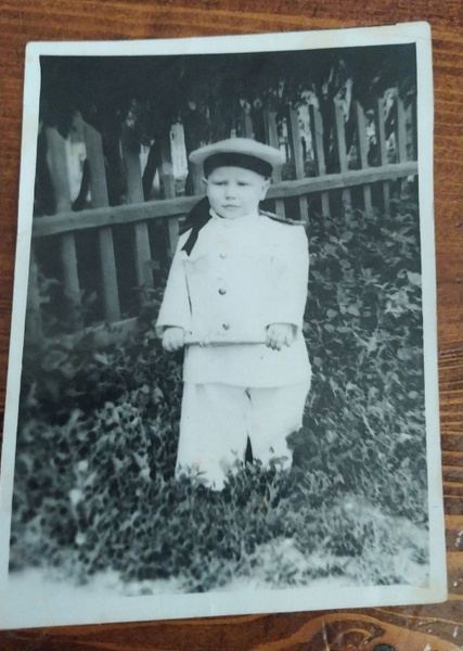 Старинная фотография СССР: мальчик в форме матроса с кортиком, 1950-1960 годы купить по низким ...