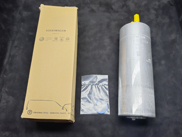 Фильтр топливный VAG Оригинал (7LA127401A) купить на OZON по низкой ...