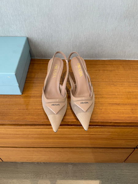 Туфли Женский Овчина размер 39 Шпилька 1 слингбэки Италия Без застёжки Высокая модель Бахрома