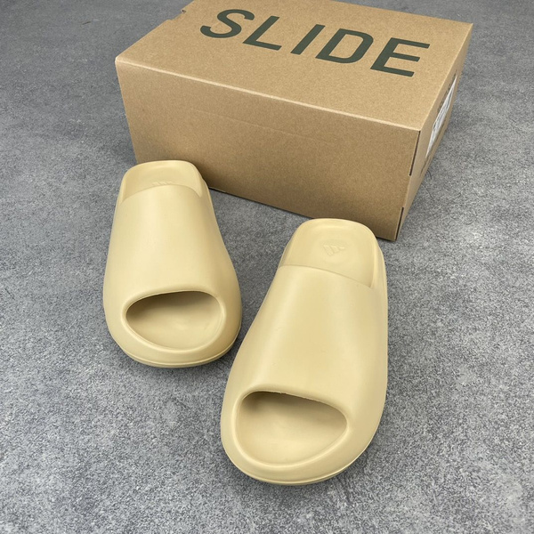 Тапочки adidas Sportswear x Yeezy Slide - купить с доставкой по ...