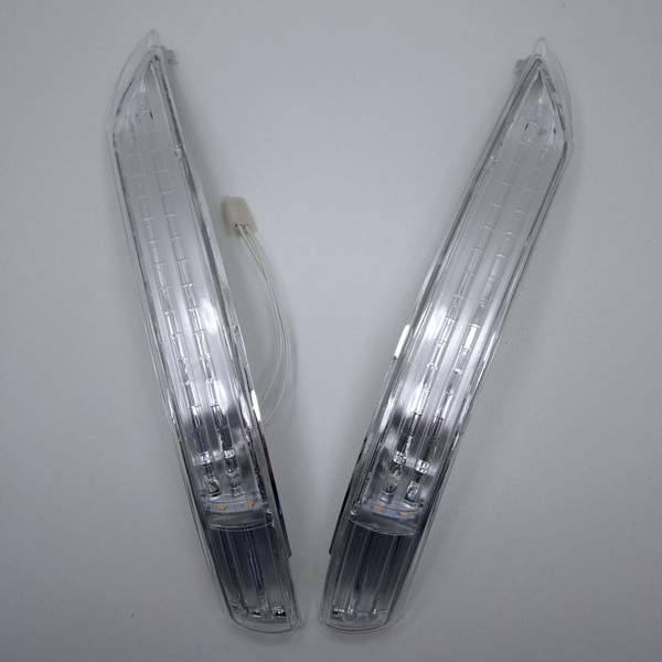 Повторители поворота в зеркало WV Touareg 7L6949101C 7L6949102C ...