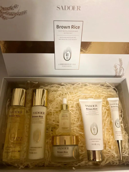 Подарочный уходовый набор косметики Sadoer Brown Rice купить на OZON по ...