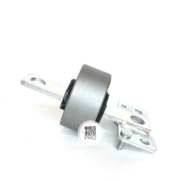 Сайлентблок рычага правый левый lemforder (3554301) купить c доставкой ...