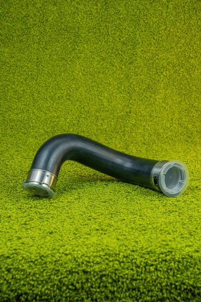 Патрубок интеркулера для Nissan Pathfinder III 144635X02B купить на ...