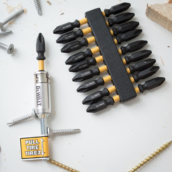 Набор бит 10 шт и кольцевой магнит DEWALT DWA2SD65 - купить с доставкой ...