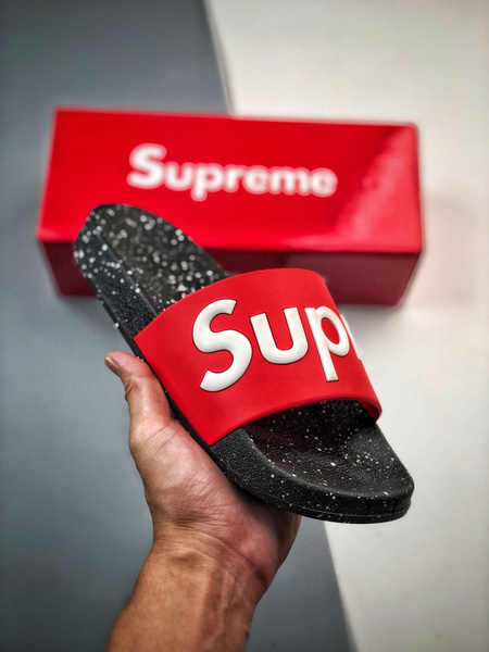 Тапочки Supreme Cozy Slippers - купить с доставкой по выгодным ценам в ...