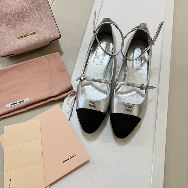 Туфли Женский Miu Miu Натуральная кожа размер 40 Шпилька лодочки Италия Без застёжки Высокая