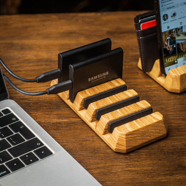 Держатель из ЯСЕНЯ для 5 внешних накопителей SSD/HDD, Настольная ...