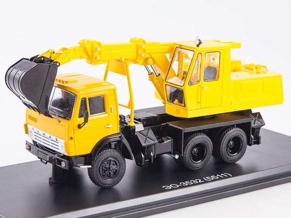Масштабная модель Экскаватор ЭО-3532 (5511) - купить в интернет-магазине OZON по выгодной цене ...
