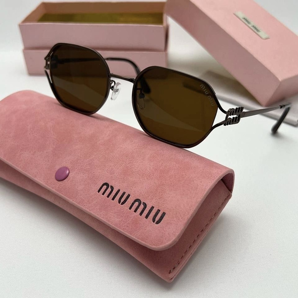 Очки солнцезащитные Miu Miu купить с доставкой по выгодным ценам в интернет магазине Ozon