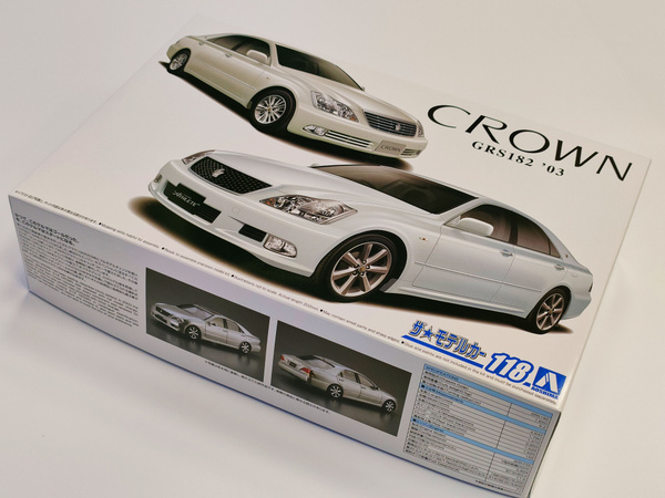 Toyota Crown GRS182 RoyalSaloon G/Athlete G '03 Сборная модель Aoshima ...