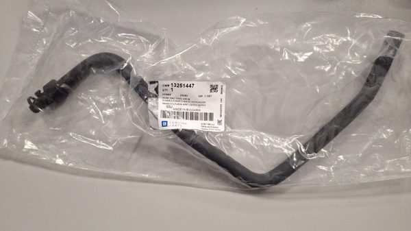 13251447 Шланг расширительного бачка (от тройника на расширительный ...