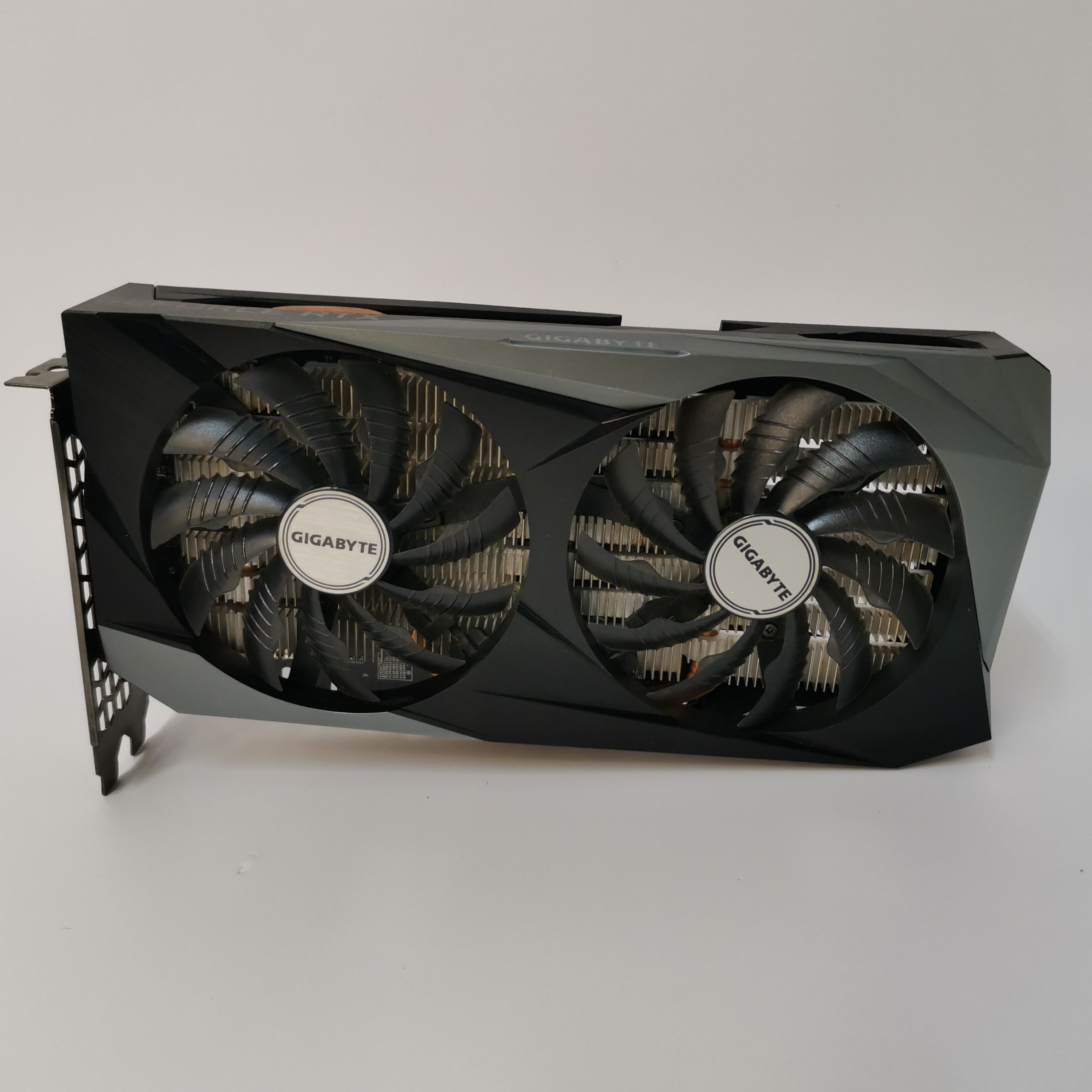 Видеокарты GIGABYTE GEFORCE RTX 3050 купить на OZON по низкой цене