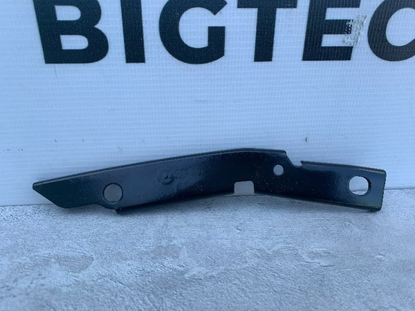 Кронштейн переднего бампера правый Mercedes Benz A2538856801 - BIGTECH ...