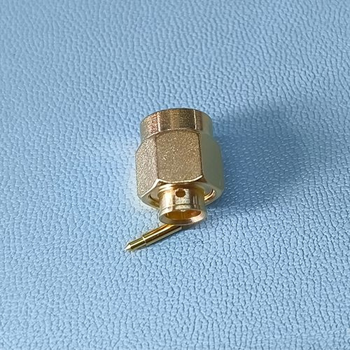 Мужской коаксиальный разъем SMA, подключенный к кабелю RG402 (SF141-50 ...