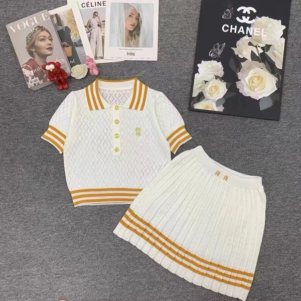 Комплект одежды Женский Miu Miu с юбкой абрикосовый размер 1 ПЕВА полиэтиленвинилацетат