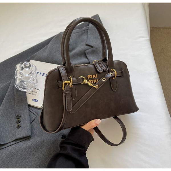 Miu Miu Сумка на плечо купить с доставкой по выгодным ценам в интернет магазине Ozon 1696442672