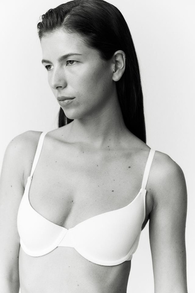 Бюстгальтер Женский H&M на косточках, мягкая чашка на каркасе, размер 80C белый Хлопок, Эластан ...