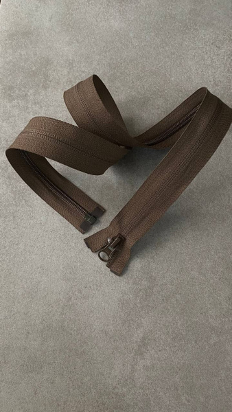 Молния YKK разъёмная коричневая со скрытым звеном (пластик, пуллер металл), длина 80 см купить ...