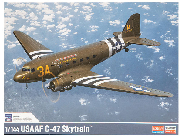 12633 Academy Американский военно-транспортный самолет USAAF C-47 ...