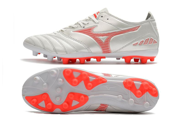 Сороконожки для футбола Mizuno, 43, белый - купить по выгодной цене в ...