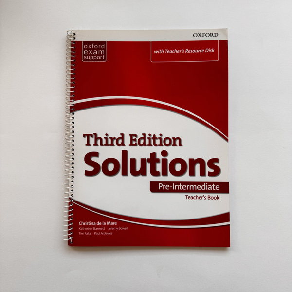 Solutions Pre-Intermediate Teacher's Book (+CD) купить на OZON по низкой цене (1654565789)