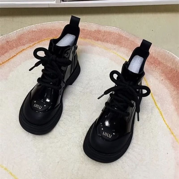 Ботинки Женский Miu Miu черный размер 37 Зима Молния Шнурки Толстый каблук Вышивка Италия