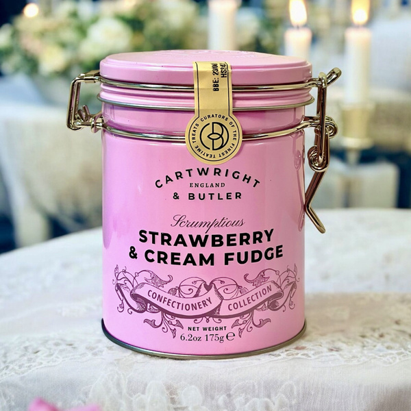 Конфеты фадж Cartwright & Butler Strawberry & Clotted Cream Moordale ...