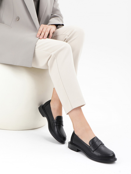 Лоферы Женский Covani черный каменный, черный, размер 40 Стандартный низкий (до 4 см) На любой ...