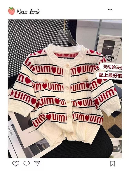 Поло Женский Miu Miu белый Короткий размер 44 Хлопок Логотип облегающий Повседневный Китай