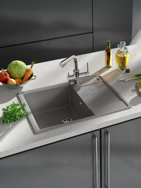 Кухонная мойка врезная прямоугольная с крылом из кварцгранита Lemark IMANDRA 640, цвет: темно ...