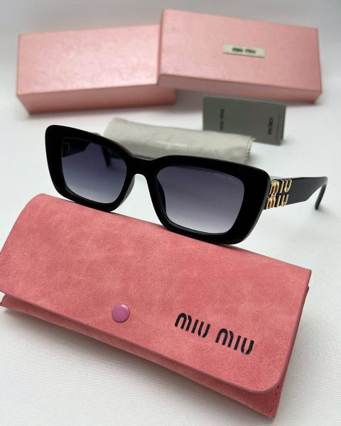 Очки женские солнцезащитные Miu Miu купить с доставкой по выгодным