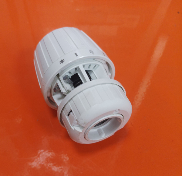 Термостатистическая головка Danfoss RTR 7090 купить на OZON по низкой ...