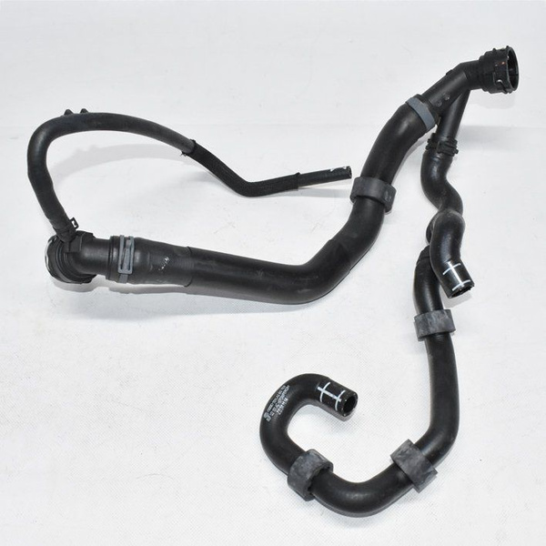 Патрубок радиатора охлаждения VAG 5QF122101AC / Skoda Kodaq, Volkswagen ...