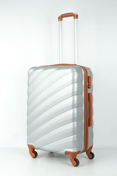 Чемодан Chemodan 360 средний из ABS пластика на 4-х съемных колесах с кодовым замком (Lotus ...