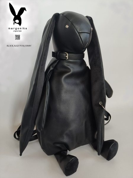 Рюкзак "BLACK ALEX FUR COMBY" зайчик с ушками и лапками из ...