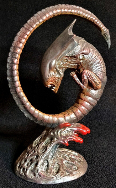 Статуя Palisades Alien 3 Alien Queen Chestburster Limited Edition ...