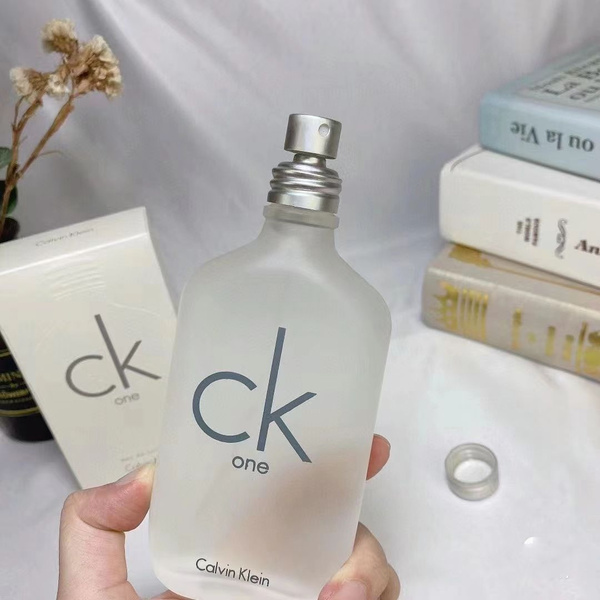 Calvin Klein Духи CK one 100 мл купить на OZON по низкой цене (1592315101)
