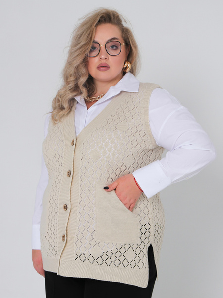 Жилет Женский SAFI&AMI Collection бежевый лайт Трикотаж, размер 56 Декоративные пуговицы ...
