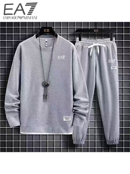 Костюм спортивный Мужской EA7 Спортивный брючный светло-серый, размер 50, 52 Полиэстер FR ...