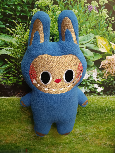 Мягкая игрушка Лабубу Labubu синяя добрая 25х15 см купить на OZON по ...