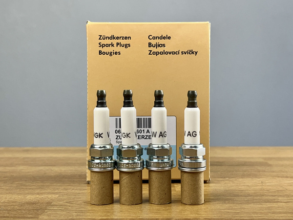 Свеча зажигания VAG (VW/Audi/Skoda/Seat) 06H905601A - купить по ...